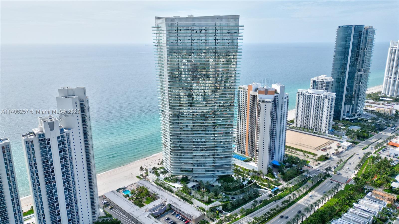 Residences by Armani Casa 18975 Collins Ave, Sunny Isles Beach, FL ...